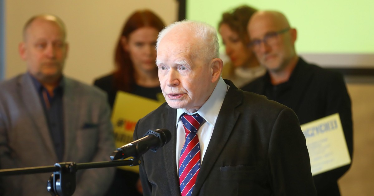 Strzembosz o zmianach w sądownictwie. "Niech sędziowie wezmą na ...