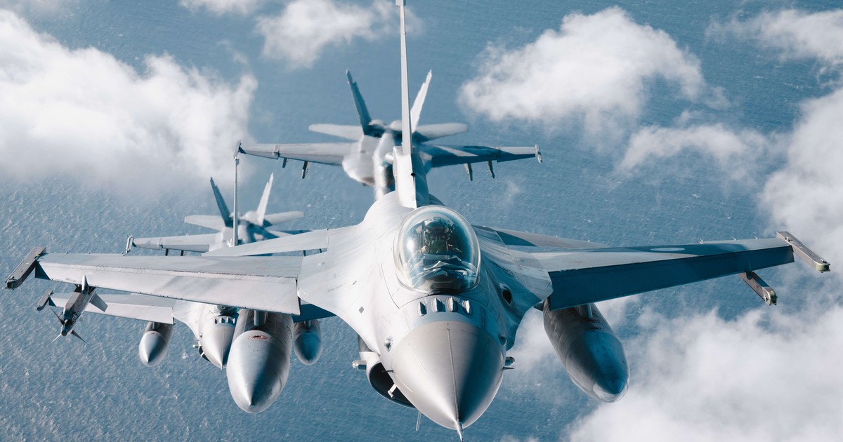 Za sterami F-16. Tyle zarabia polski pilot myśliwca