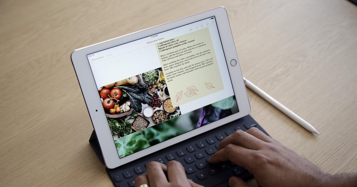 How to add a wireless printer to your iPad and print from it, using ...