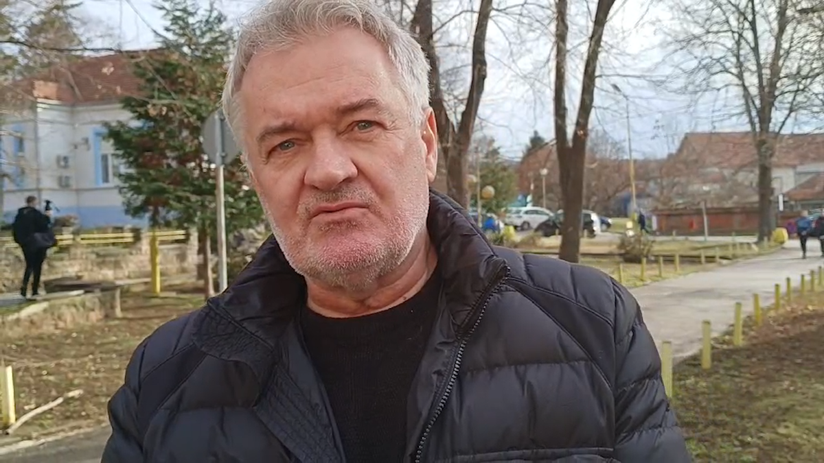 Evo u kakvom su stanju otrovani radnici iz Aleksinca: "Nekoliko njih je gubilo svest" - Blic