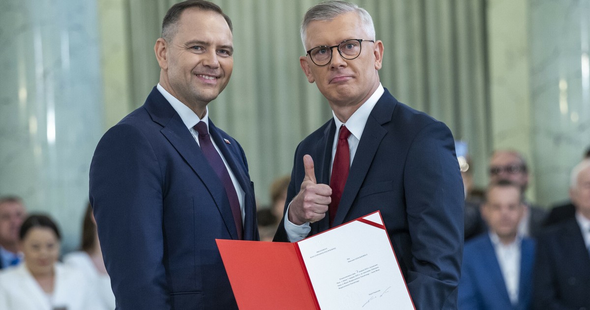 Kontrowersje wokół tajnej notatki z wizyty Karola Nawrockiego w USA