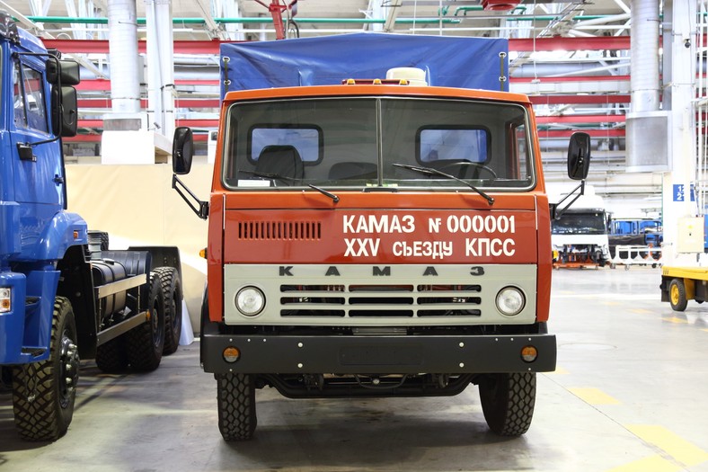 Kamaz. Bestia z Rosji na kolanach. Upadek rajdowej legendy