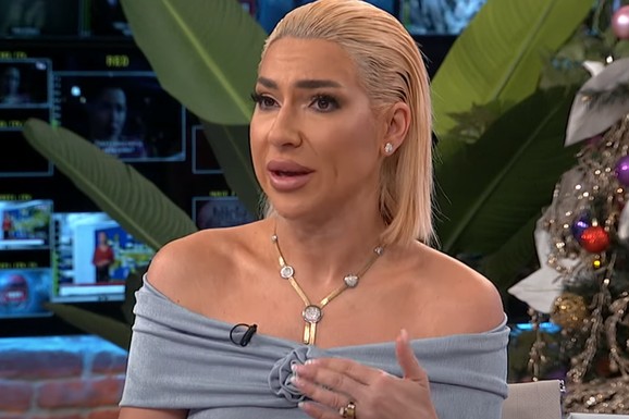 "TO JE BIO VELIKI SKANDAL" Jovana Jeremić nije jedina koja je kažnjena, ovoj voditeljki su uzeli ...