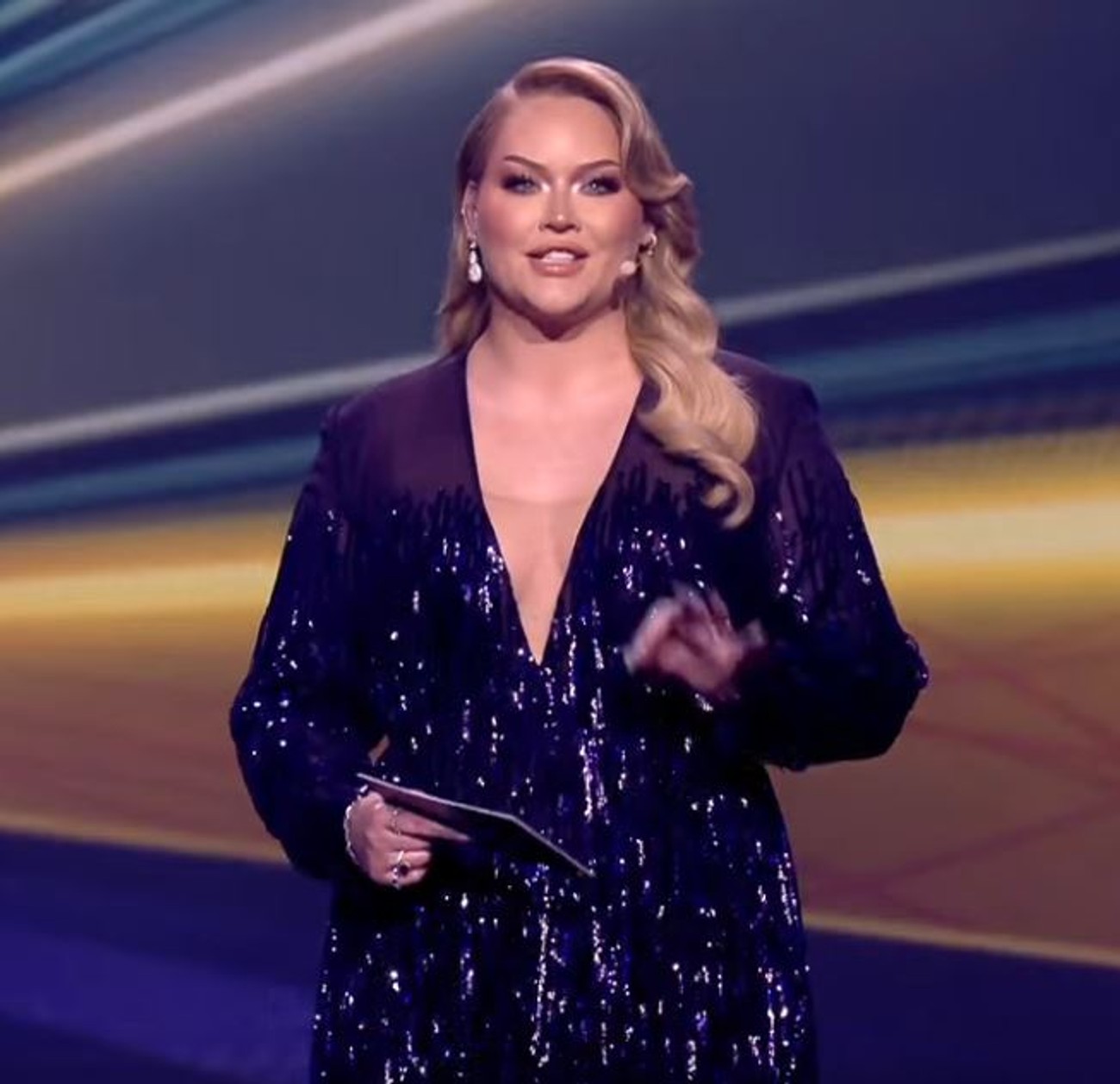 niki de dzeger tutorials evrovizija voditeljka muskarac promena pola - Blic