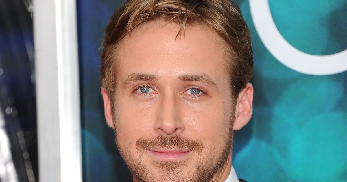 Ryan Gosling w obronie kur - Plejada.pl Ryan Gosling w obronie kur - Plejada.pl