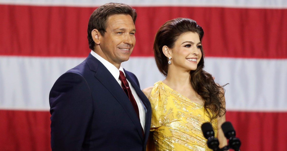 Ron DeSantis admits getting married to Casey DeSantis at Disney World ...