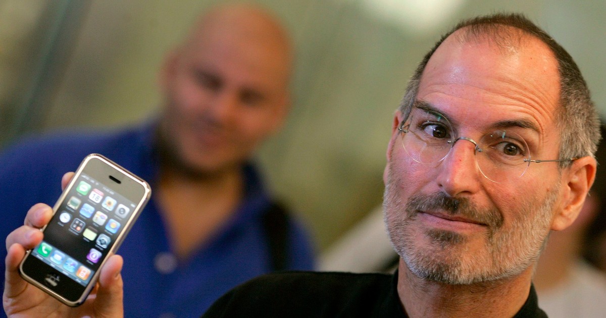Apple invested $200 million in a company that helped make the first ...