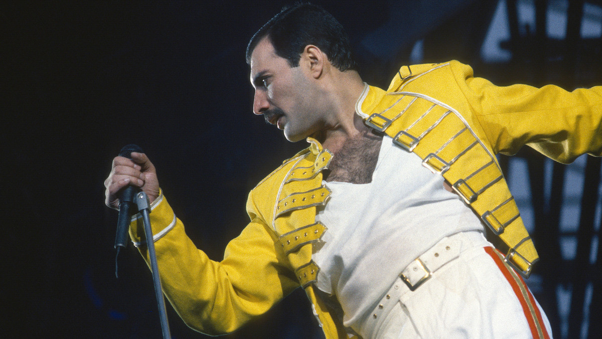 Freddie Mercury. Przed śmiercią był noszony na rękach. Nikt nie wie ...