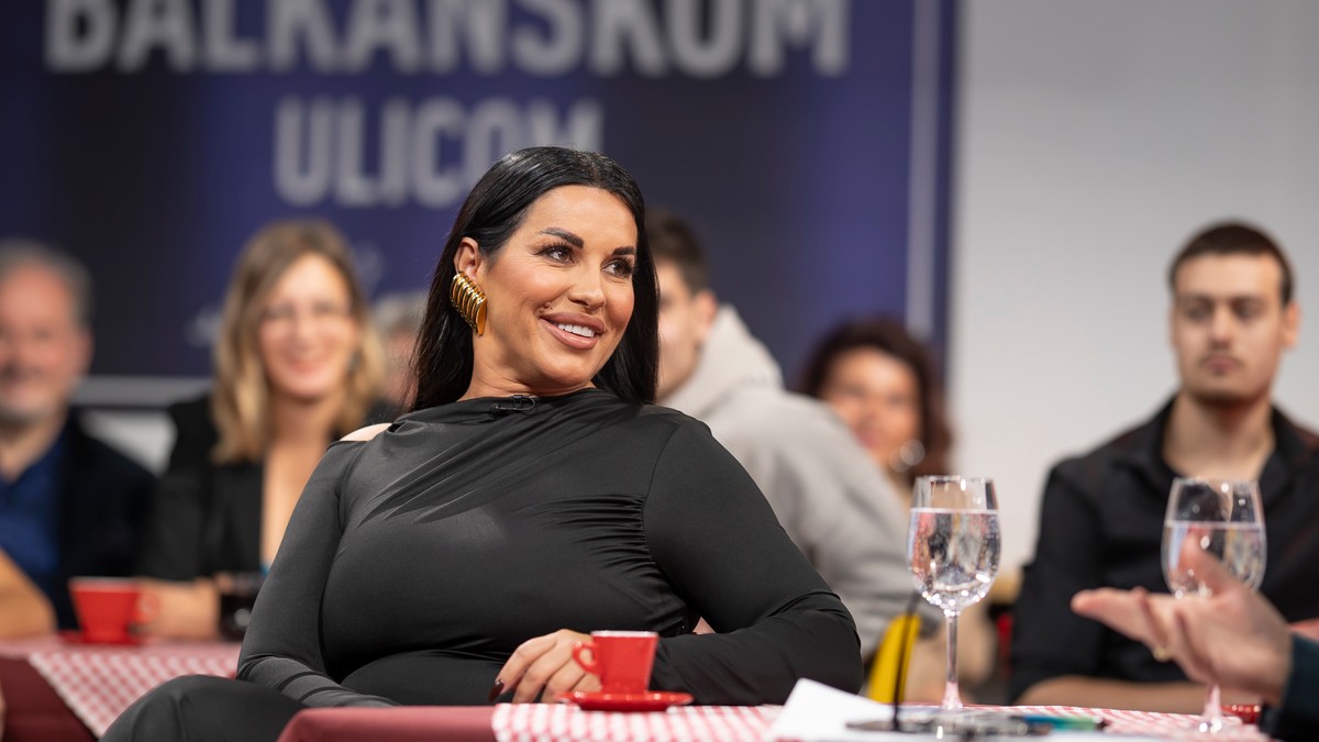 Seka Aleksić prvi put progovorila o postporođajnoj depresiji - Blic