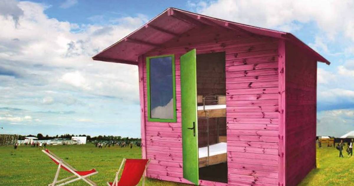 Kolorowe domki Sleephuts na Open'erze cena za glamping - Noizz