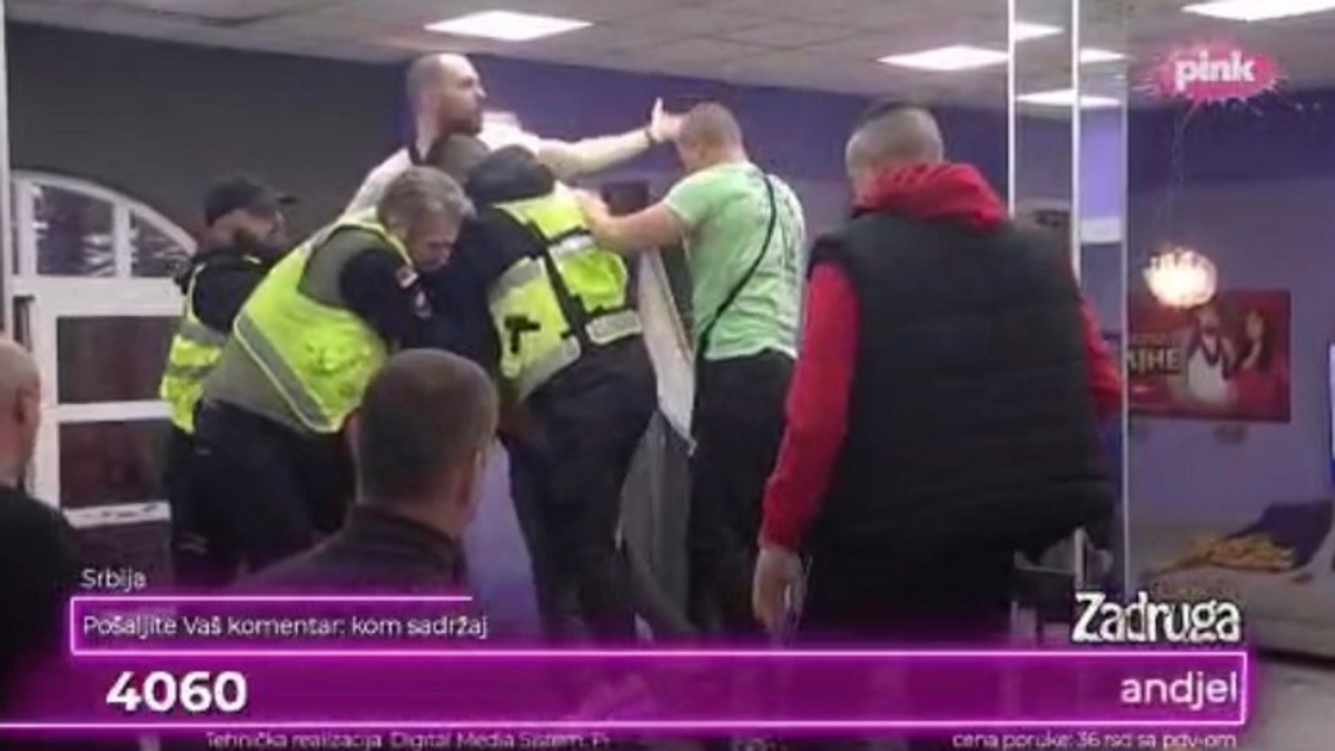 Nasilnik preti da će da se ubije: Zvezdan Slavnić uzeo staklo i vikao ...
