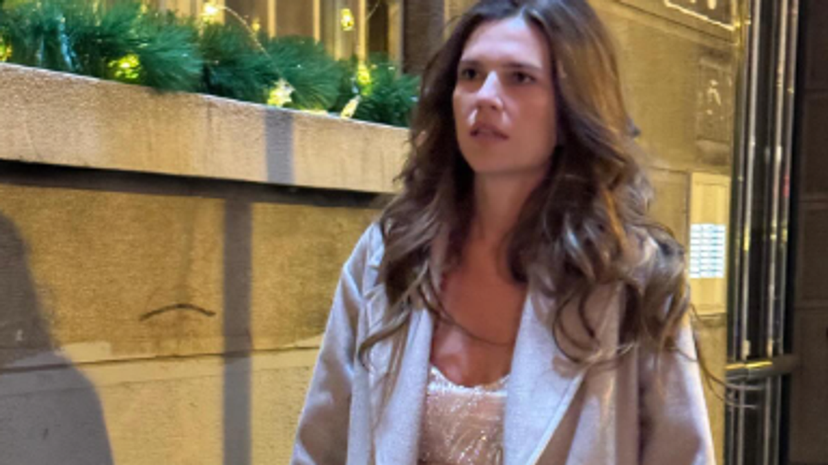 Smelo izdanje devojke Lazara Ristovskog: "Mini haljina u januarskoj ...