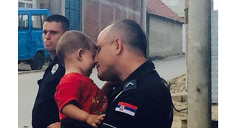 Zdjęcia, które poruszyły internautów. "Jako pierwsi nie potraktowali ...