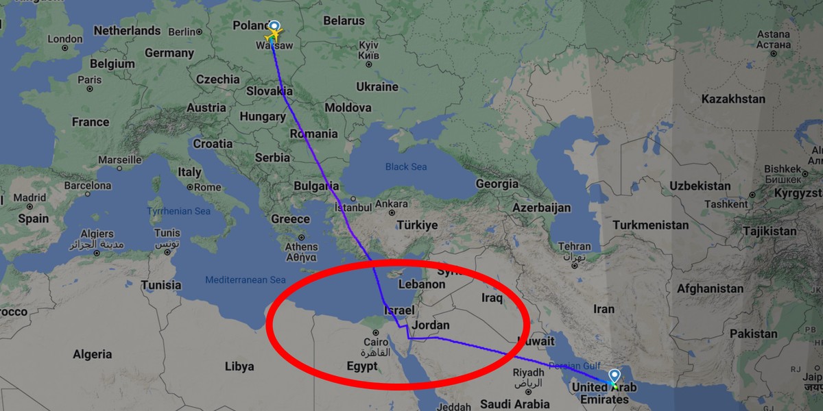 Dziwny lot Emirates z Warszawy do Dubaju. Samolot nie mógł lecieć ...