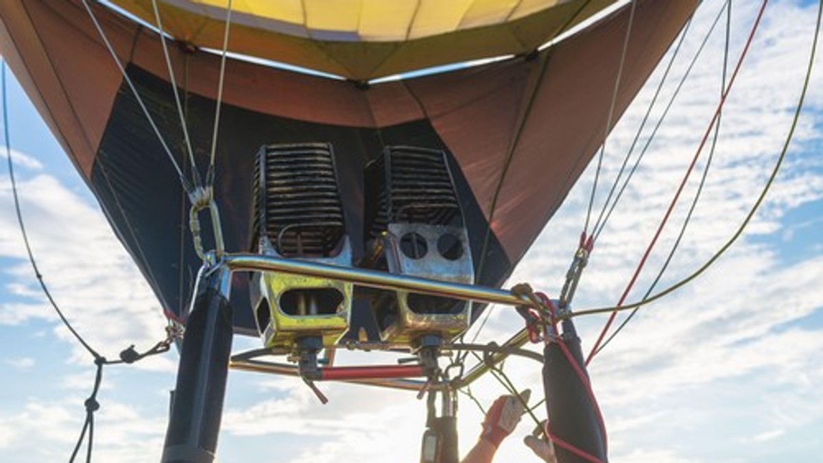 Tragedija na festivalu balona u Meksiku: muškarac skočio iz plamene ...