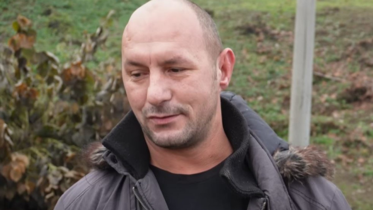 Samohrani otac iz Bosne zbog Fejsbuka izgubio ženu, sada se bori za sina: Ermina prevarila ...