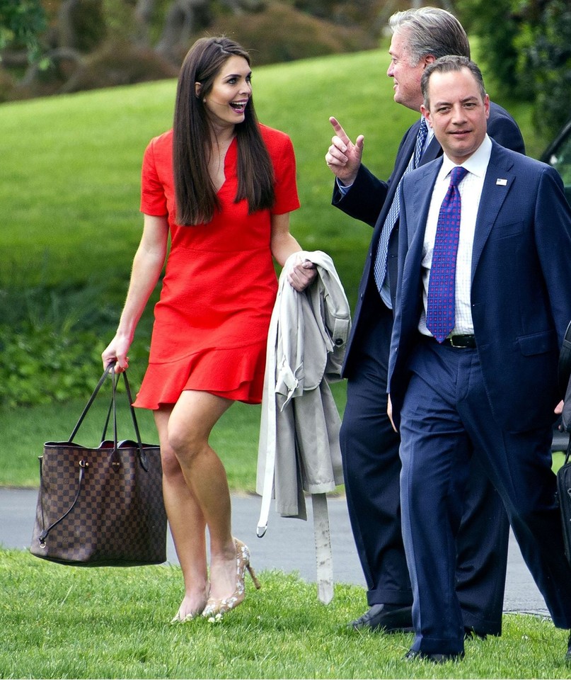 Piękna, 29-letnia Hope Hicks. Czy Donald Trump zdradza z nią Melanię ...