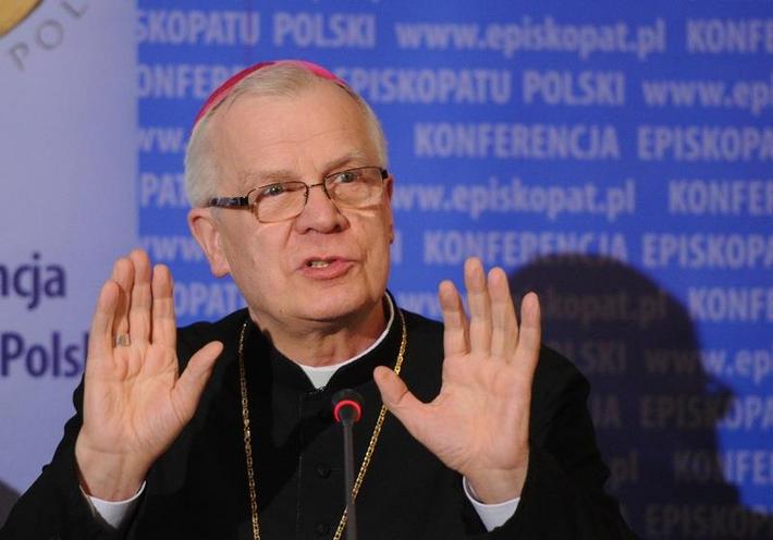 Abp Michalik kontrowersyjnie o pedofilii w kościele - na newsweek.pl ...