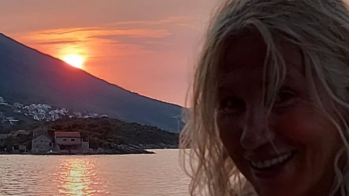 "Blago Merlin Monro, umrla je lepa i mlada": Folkerka (71) šokirala ...