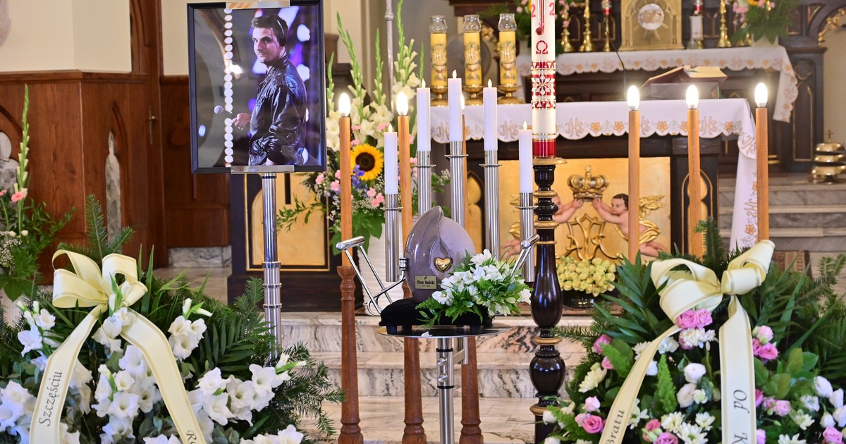 Piotr Balicki- pogrzeb. Prezenter TVN został pochowany w Krakowie. Zdjęcia