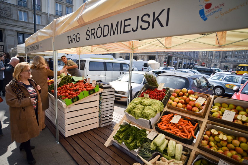 Nowy targ w Warszawie