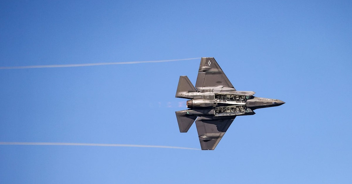 The US Marine Corps called 911 for help when it lost that F-35 jet over ...