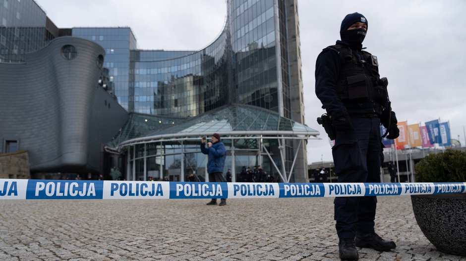 Grobowa atmosfera wśród pracowników TVP. "Siedzimy jak na szpilkach ...