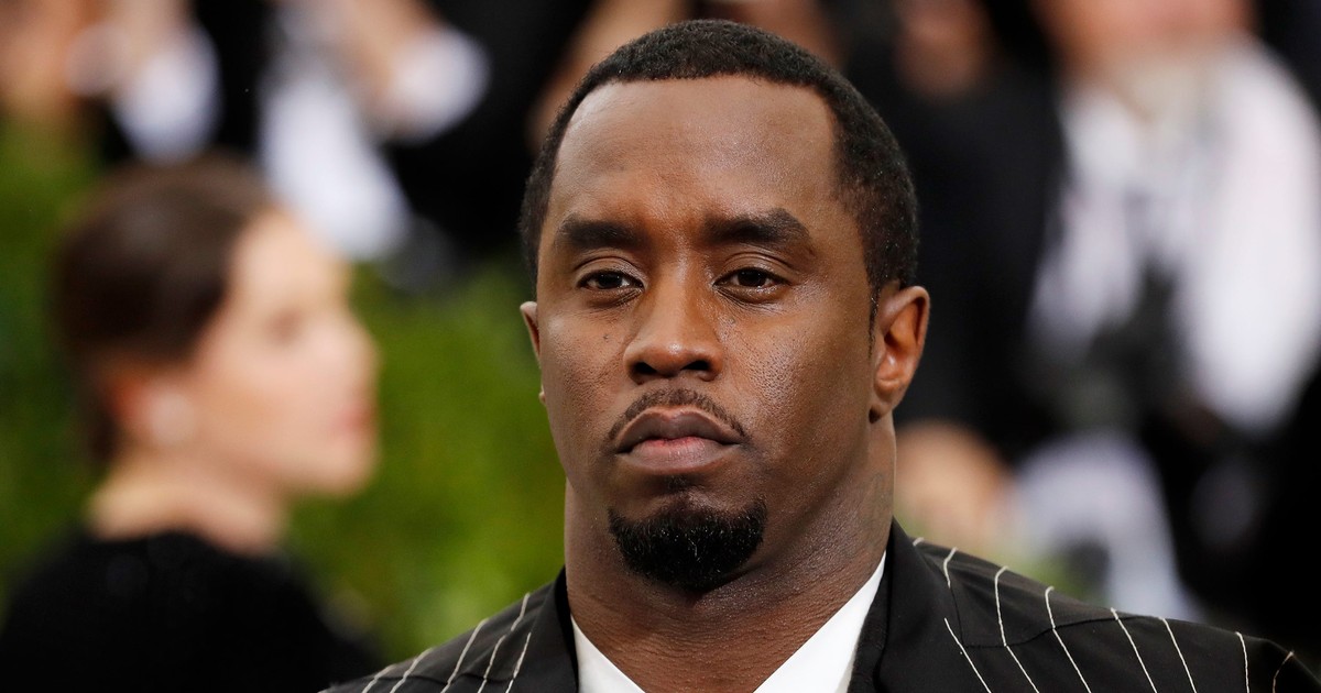 A Timeline Of The Mounting Sexual Misconduct Allegations Against Sean