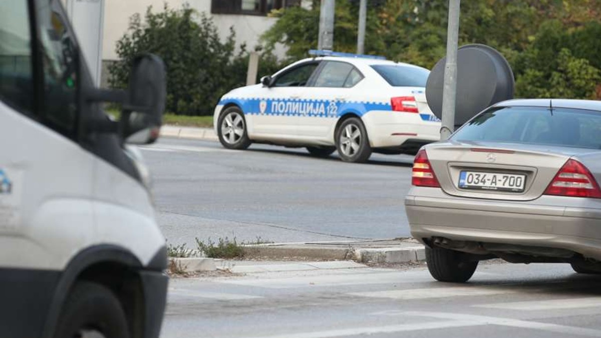 Teška nesreća kod Ljubuškog: Jedna osoba poginula, dve povređene u sudaru dva vozila - Blic