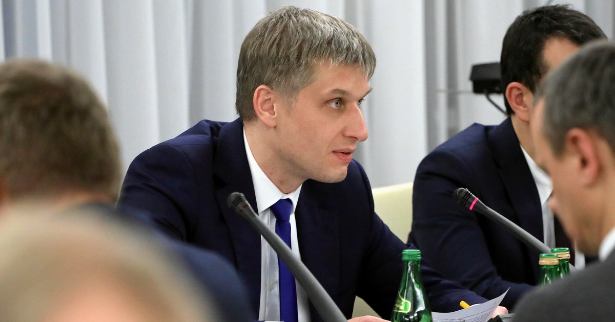 Piotr Nowak odchodzi z rządu. Zajmował się zarządziem długiem - Wiadomości