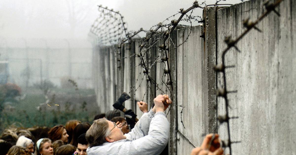 Ma 30 éve dőlt le a berlini fal: így emlékeztek az eseményre ...