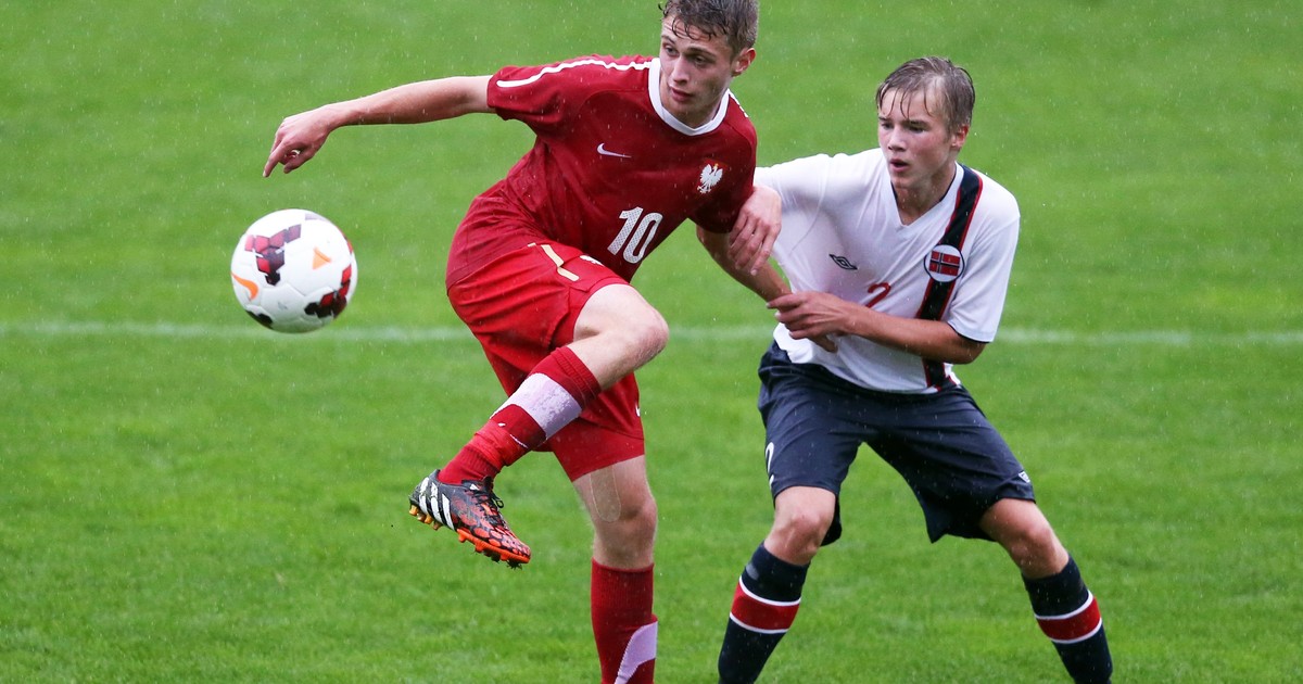 Huberta Adamczyk pierwszym Polakiem w Chelsea Londyn!