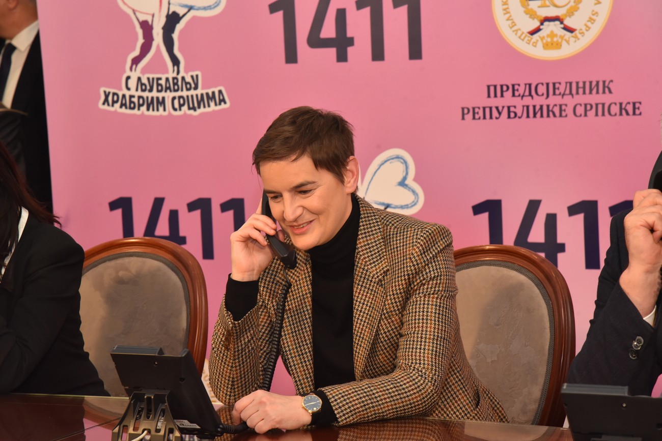 Vlada Srbije donira milion evra Republici Srpskoj - Blic