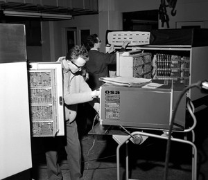 Komputer Odra. Historia - Wiedza - Newsweek.pl