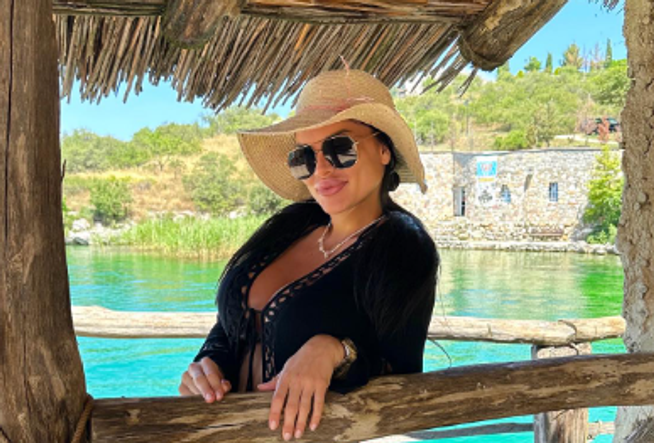 Zaboravljena zadrugarka trudna, evo kog pola je beba: Pokazala i partnera: "Nismo dugo zajedno ...