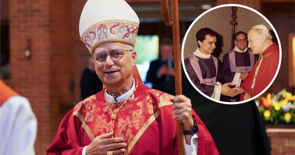 Leon XIV spotkał się z Janem Pawłem II. To zdjęcie z przeszłości ...