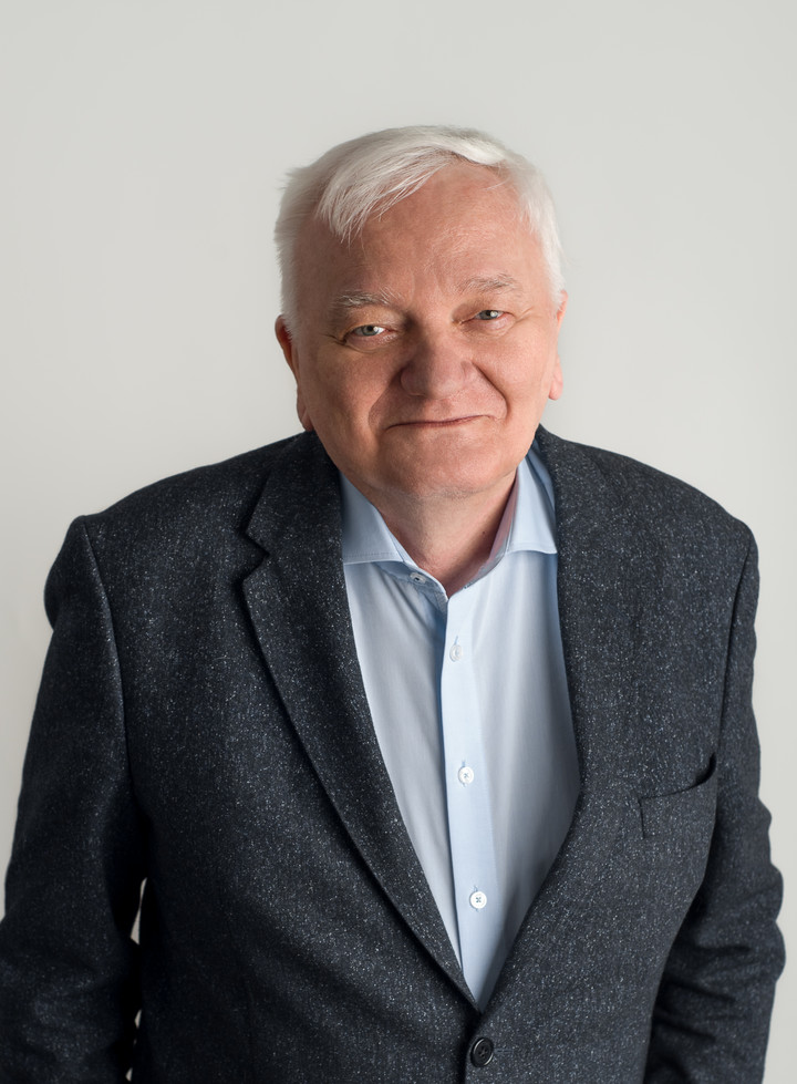 Nowe dane o skuteczności amantadyny. Prof. Grieb: tzw. badanie ...