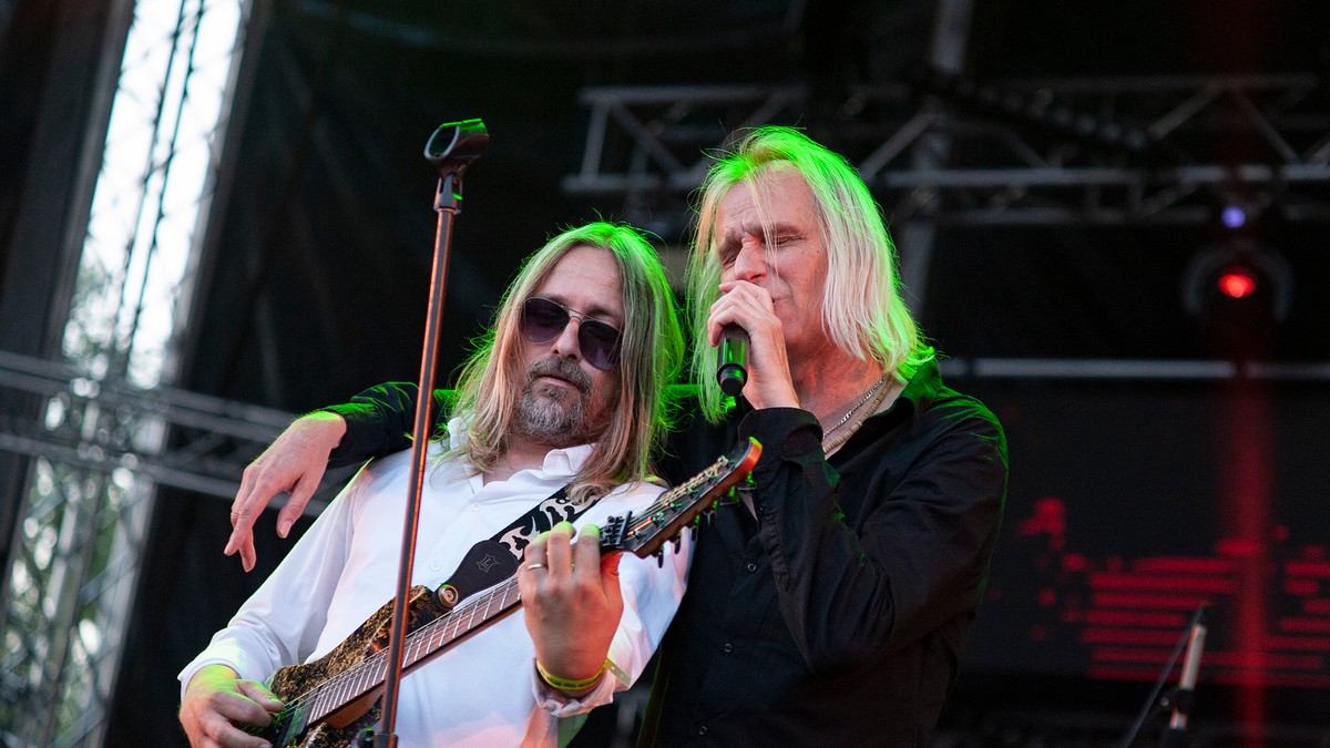 KULTNI HARD ROK BEND "OSVAJAČI" 19.OKTOBRA PRED BEOGRADSKOM PUBLIKOM ...