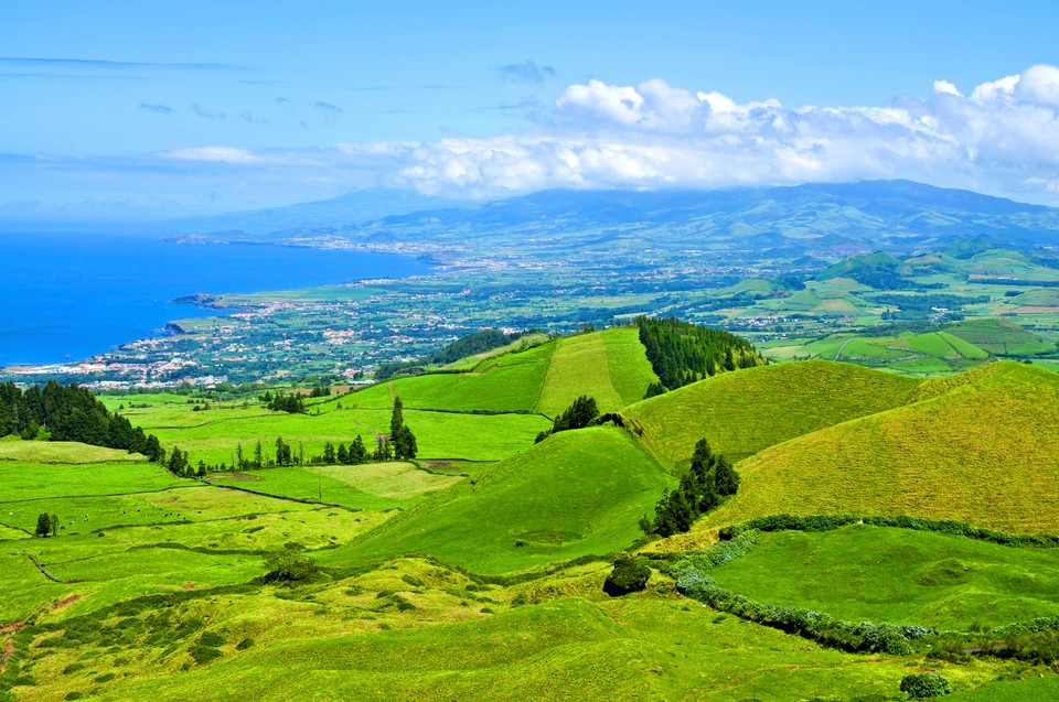 Azory - portugalskie wyspy "najbardziej zielone na świecie"; otrzymały ...
