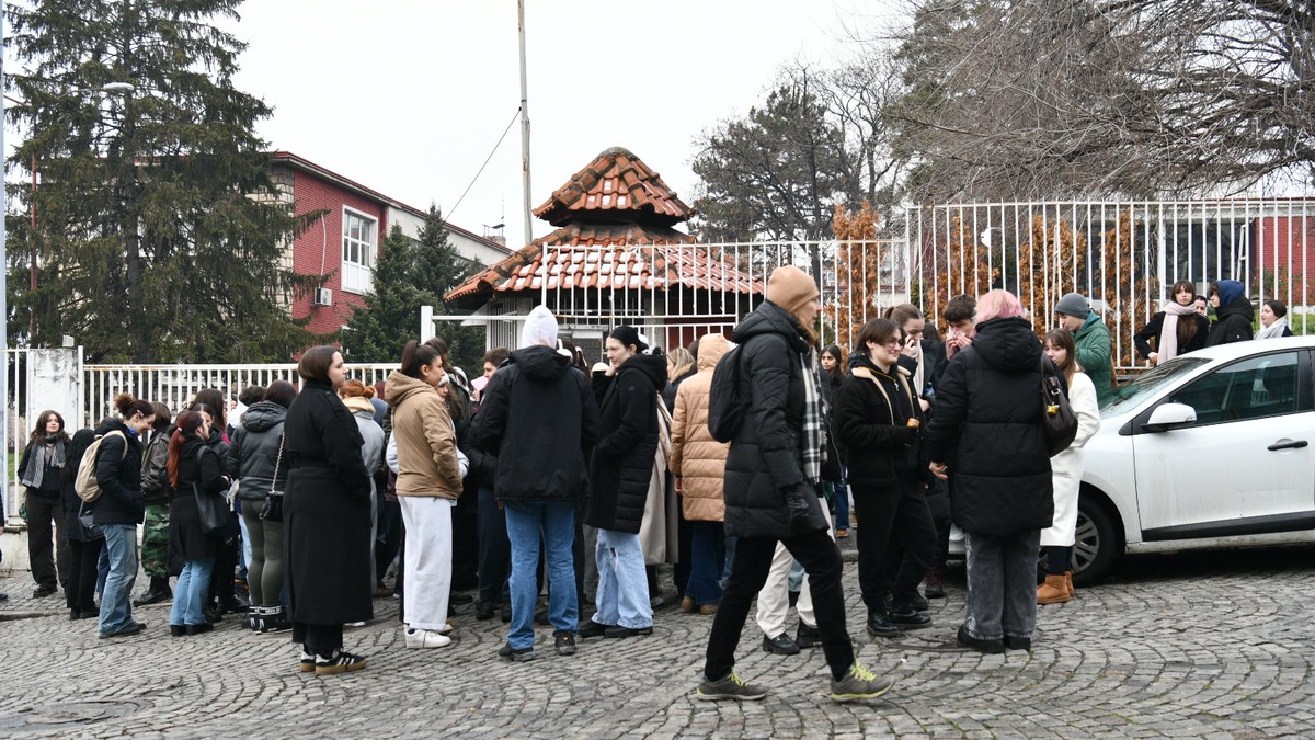 Oglasilo se Ministarstvo prosvete o blokadi škola: Inspekcija i danas u školama, u nekima se ...