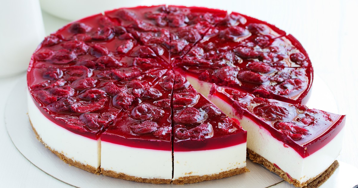 Sernik na zimno z twarogu. Bez pieczenia, z wiaderka lub w kostce ...