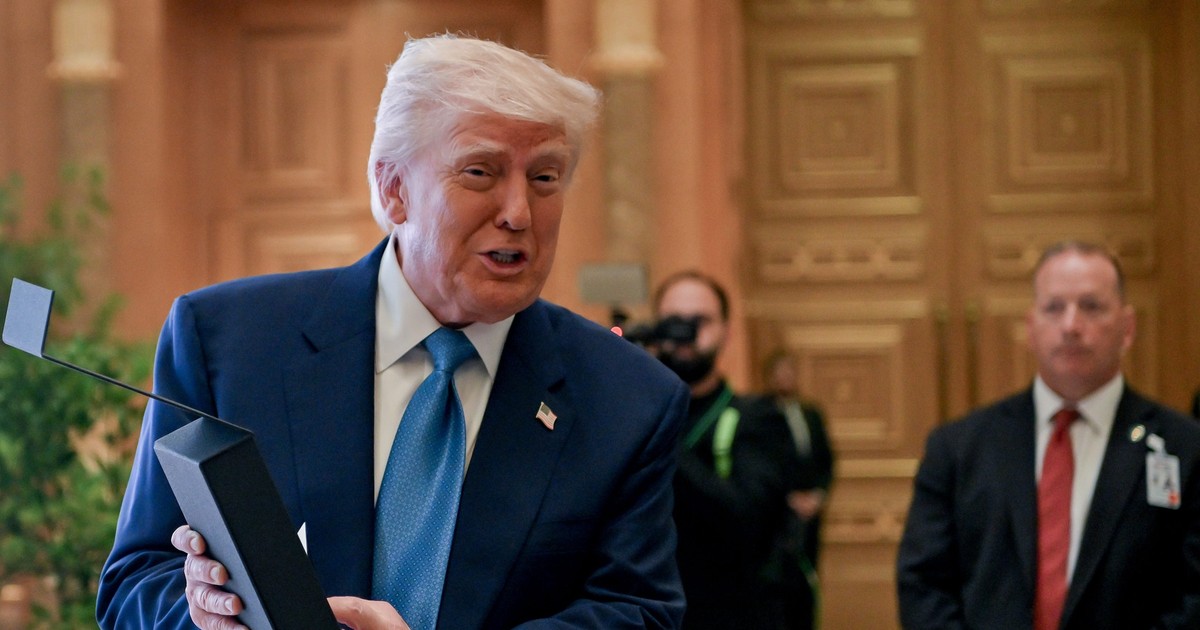 Trump declares end to Rwanda–DRC conflict with historic peace agreement ...