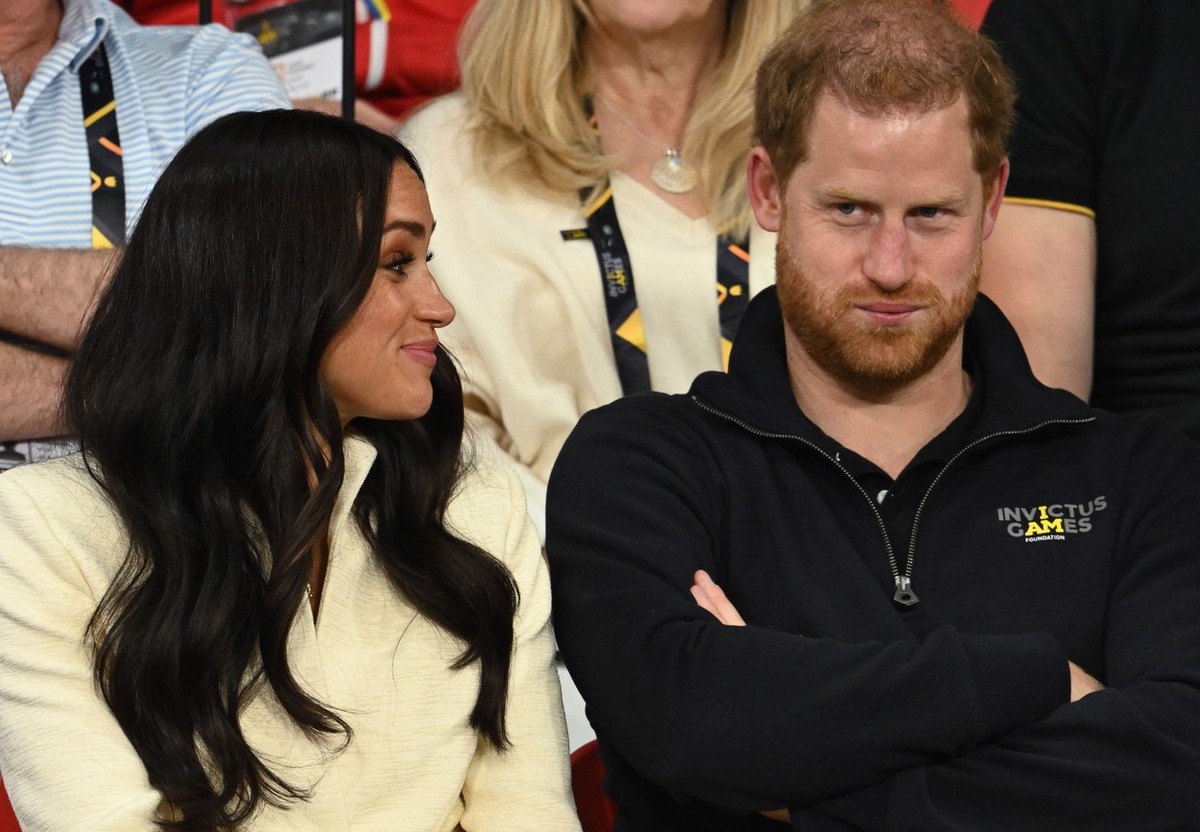 Ufff, ovo mora da je ZABOLELO! Megan u govoru BOCNULA KRALJICU, izgleda ...