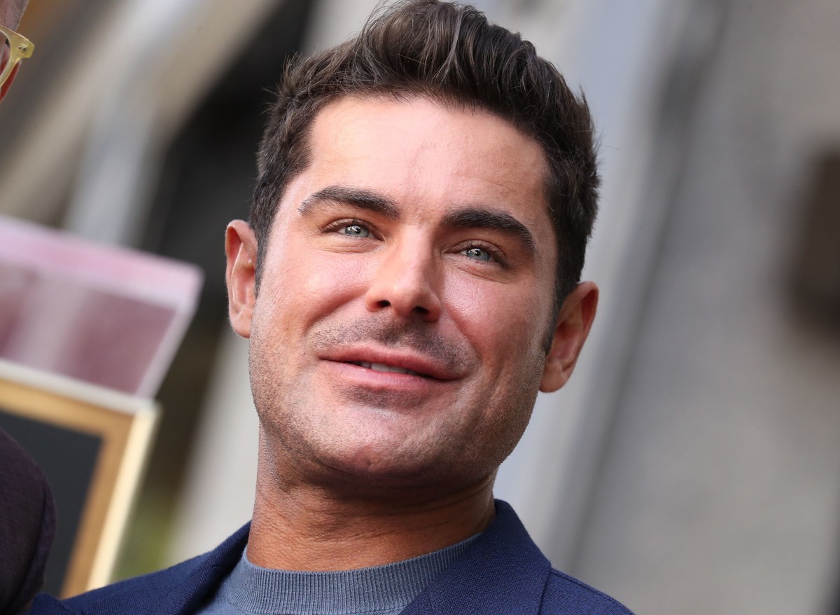 Zak Efron neprepoznatljiv - fanovi šokirani kako izgleda njegovo lice ...