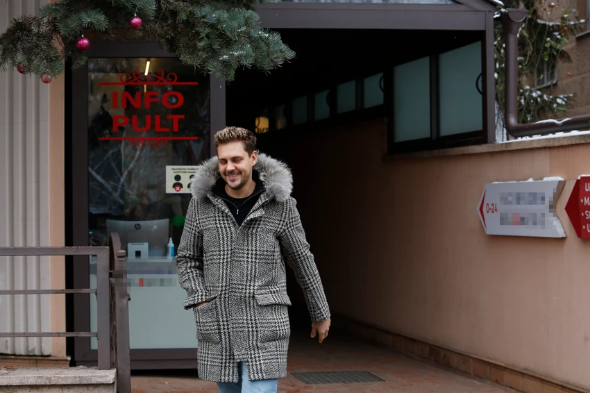 Julian Kostov menja Miloša Bikovića u seriji White Lotus - Blic Julian Kostov menja Miloša Bikovića u seriji White Lotus - Blic