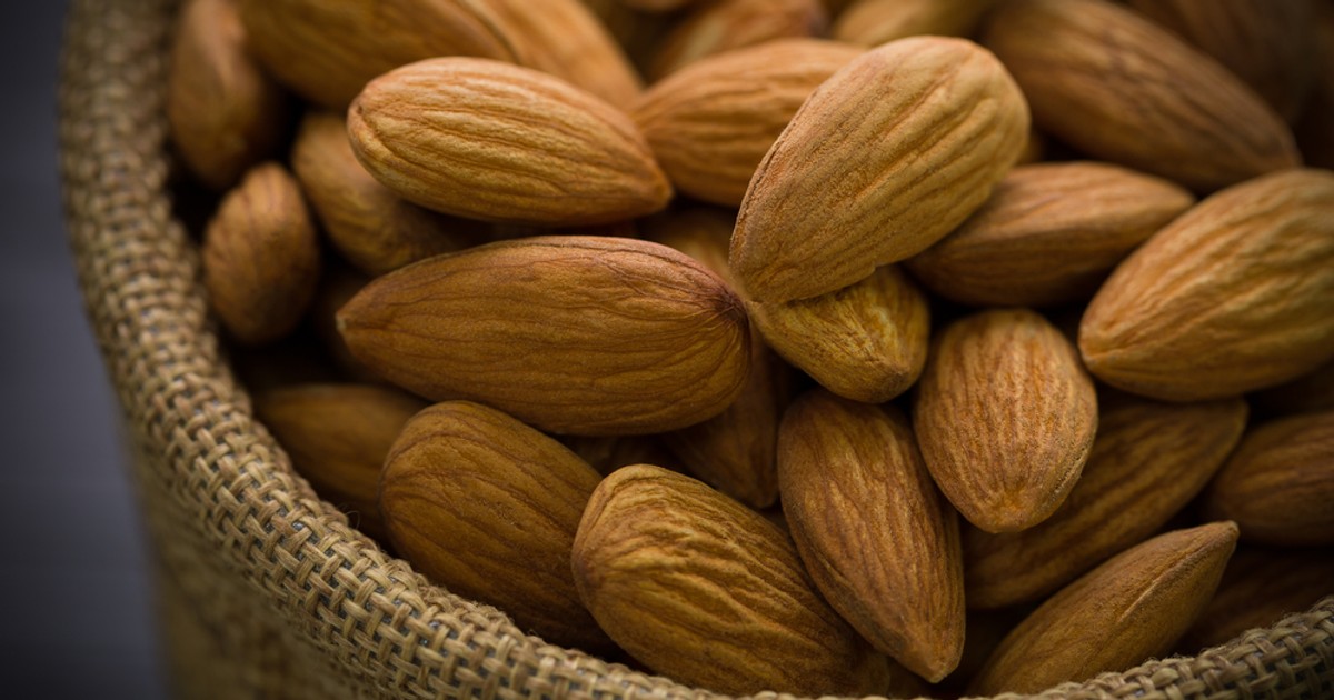 Migdały - kalorie, właściwości lecznicze, odmiany, na odchudzanie - Kobieta