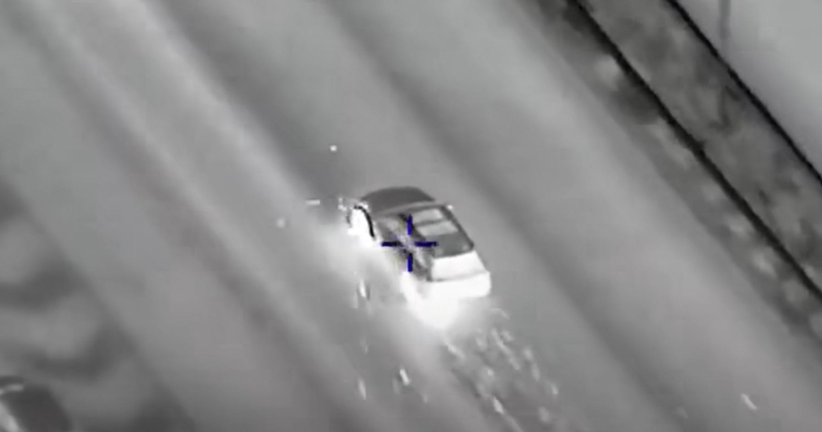 Video shows a man stealing a taxi after being refused a ride by another ...
