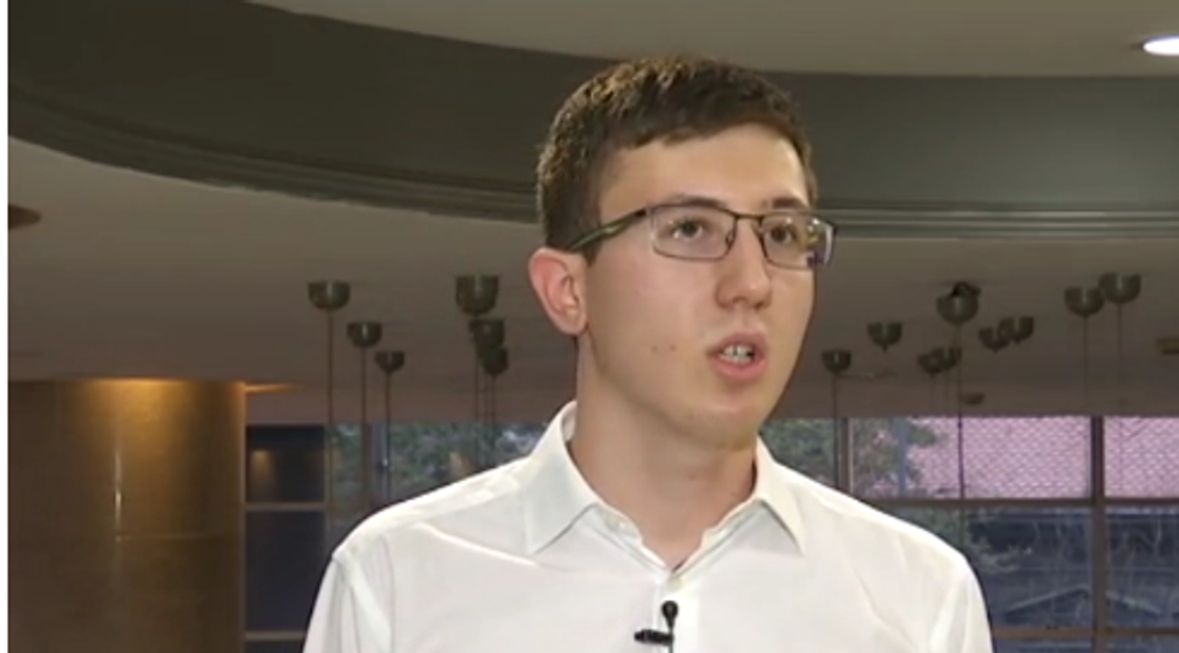 Aleksa Madžarević je odabrao Beograd: Upisao DVA FAKULTETA i odlučio da ... Aleksa Madžarević je odabrao Beograd: Upisao DVA FAKULTETA i odlučio da ...