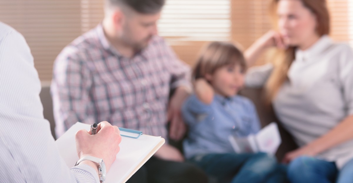 Stereotypia - przyczyny, objawy, leczenie. U kogo występuje?