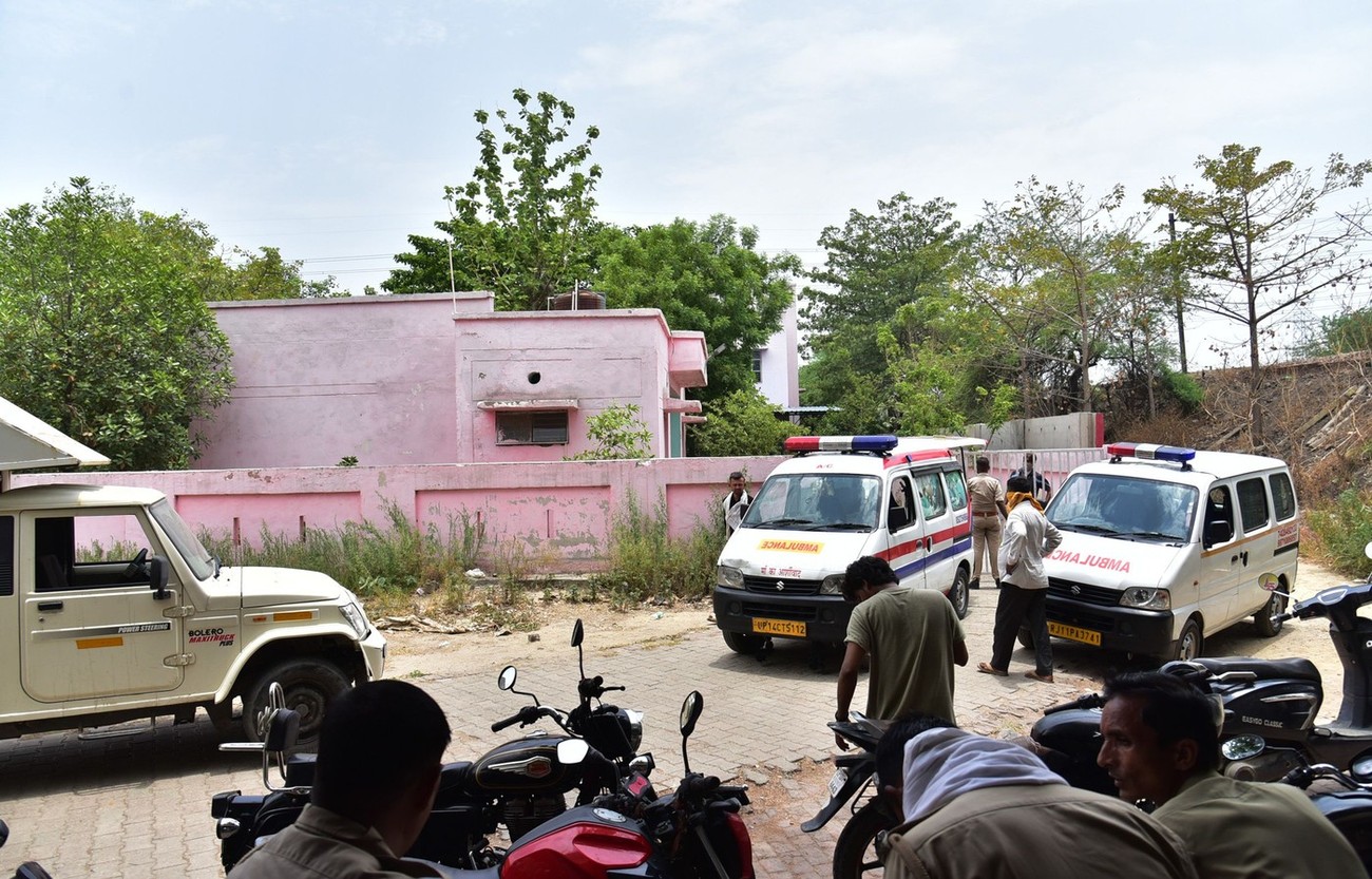 Stampedo u Indiji: Poginulo 107 osoba - Blic